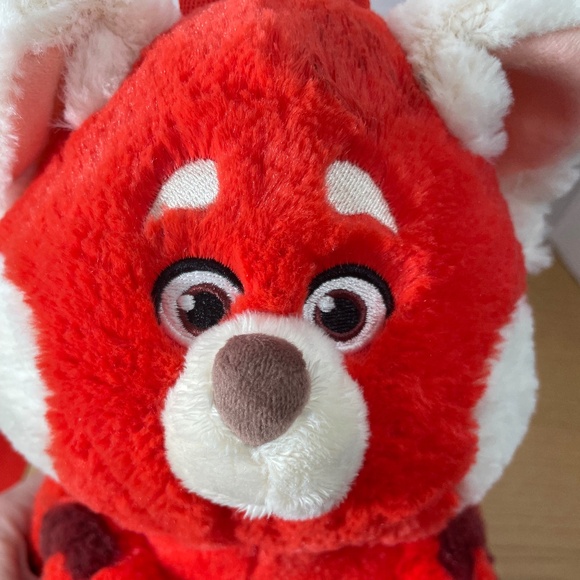 Disney | Toys | Disney Store Turning Red Mei Lee Panda Plush Childs ...